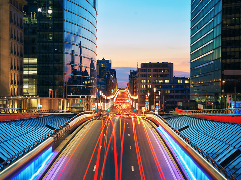 250523-global-businesses-brace-for-supply-chain-headwinds-768x576.jpg ...